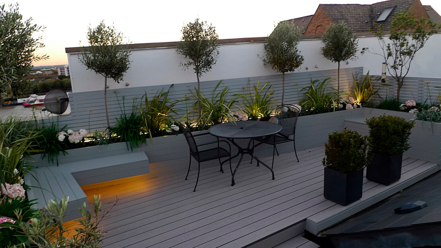 Color Decking Selection Guide: Trends, Tips and Advice