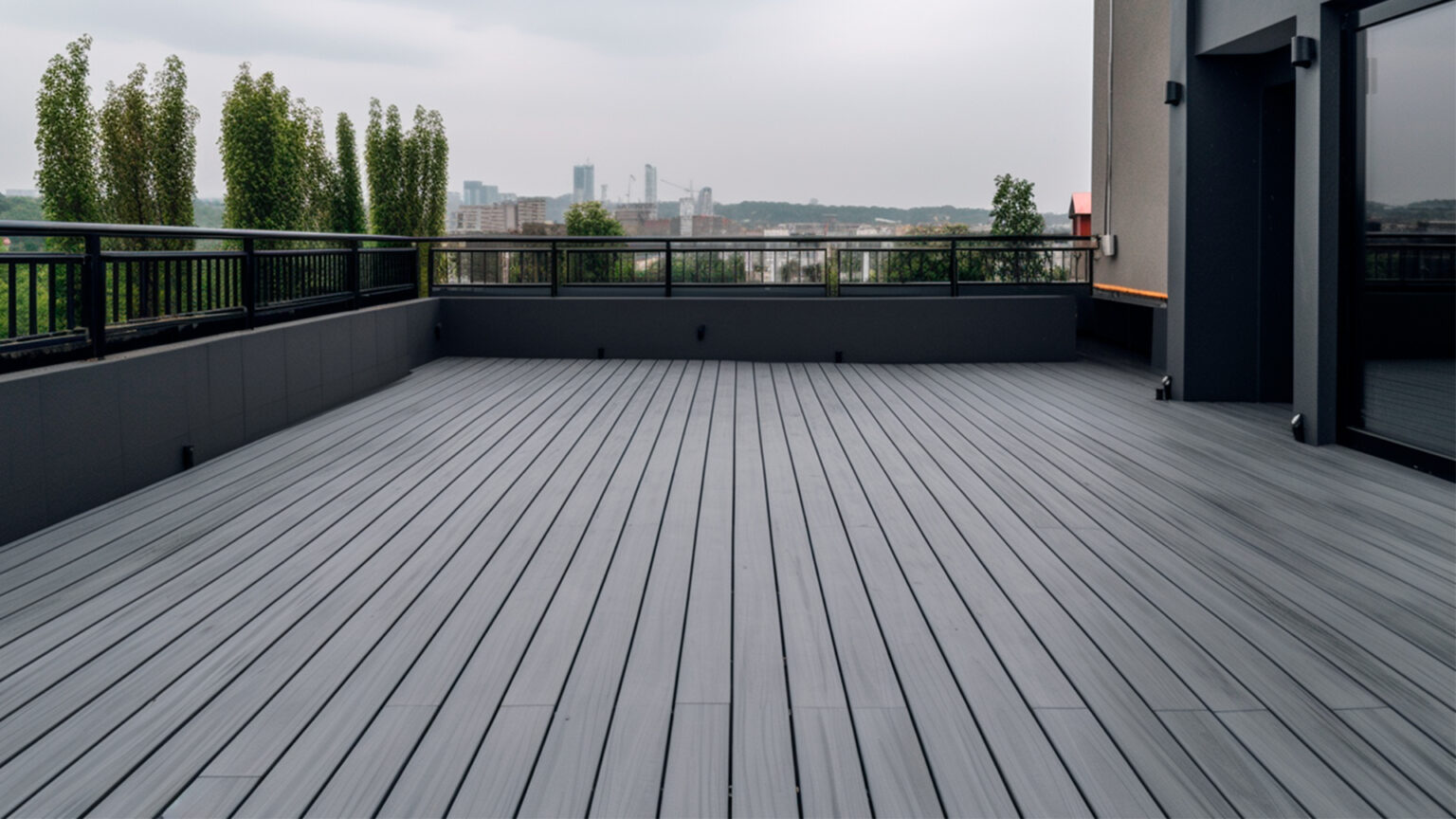 Color Decking Selection Guide: Trends, Tips and Advice