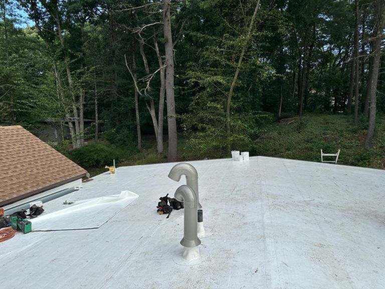 Roofing Wayland: Quality Services by ID Flat Roof | ID Flat Roof