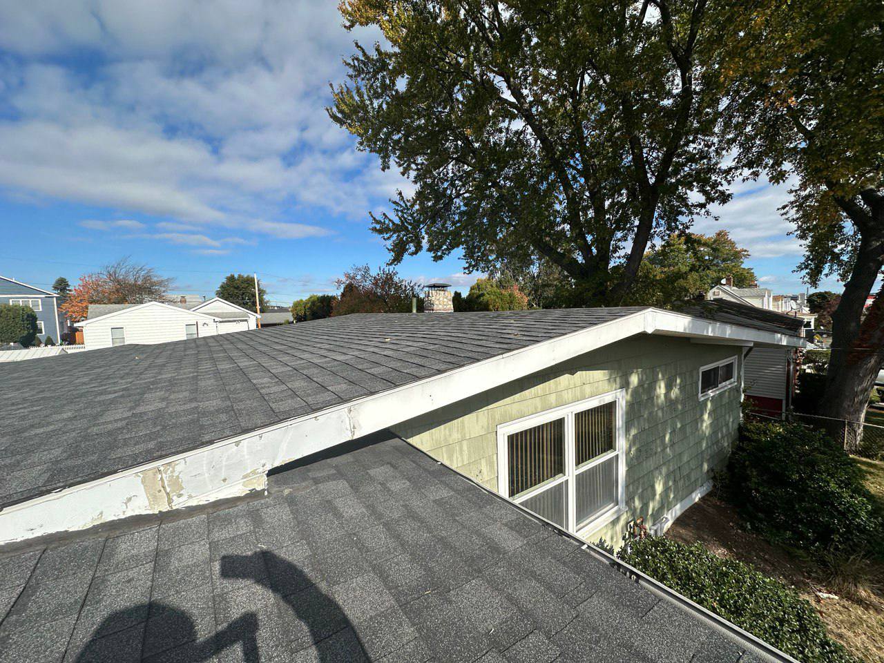 Minimum Roof Pitch for Shingles: Effective Water Drainage